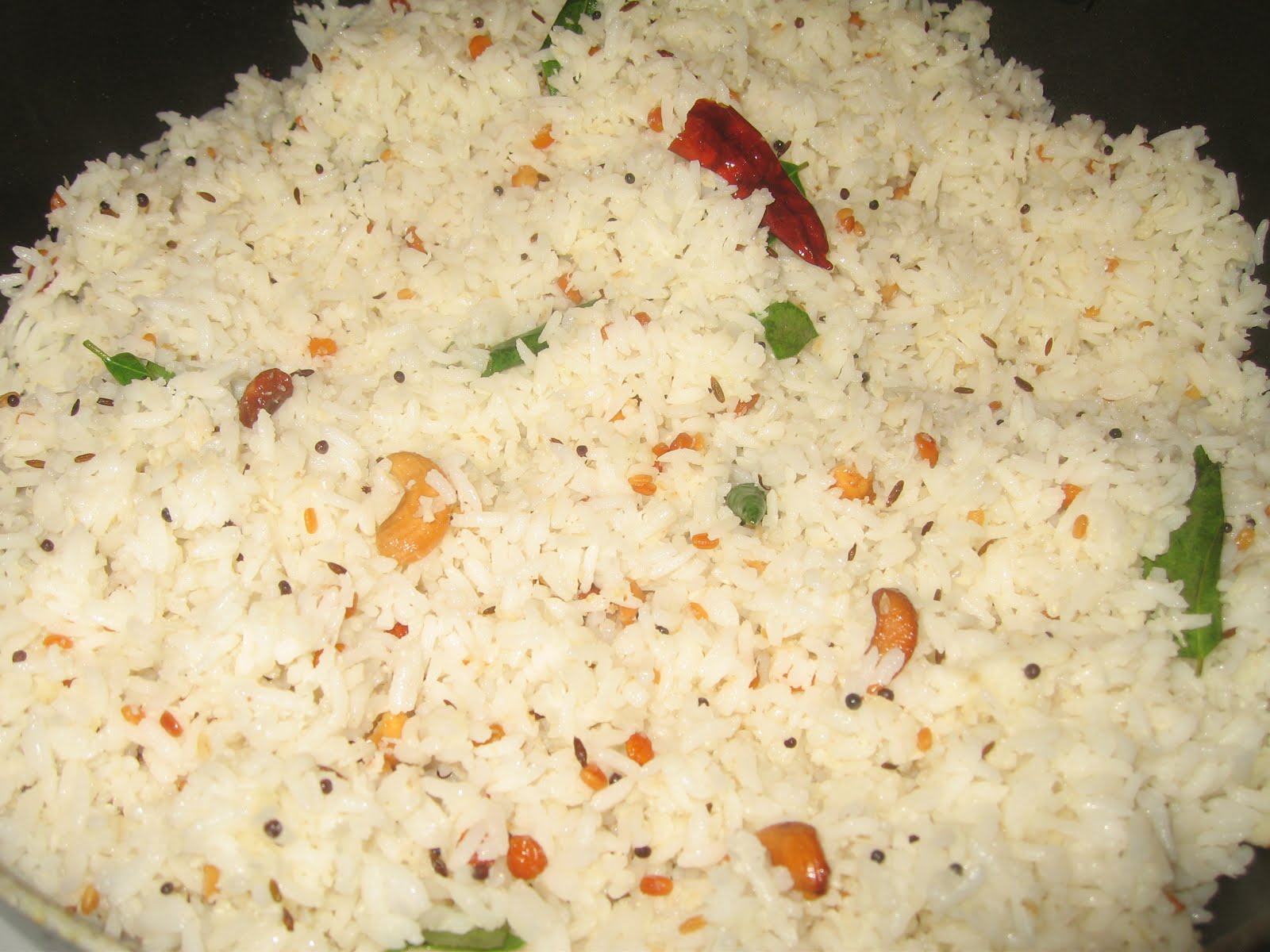 SUMADHURA: Tried and Tasted : Coconut Rice from Sailu's Kitchen