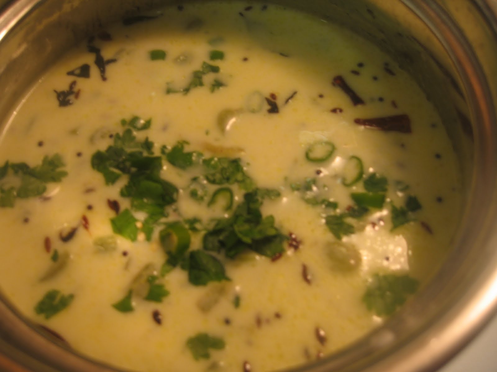 SUMADHURA: Potlakaya Perugu Pachadi/Snake Gourd Yogurt Chutney