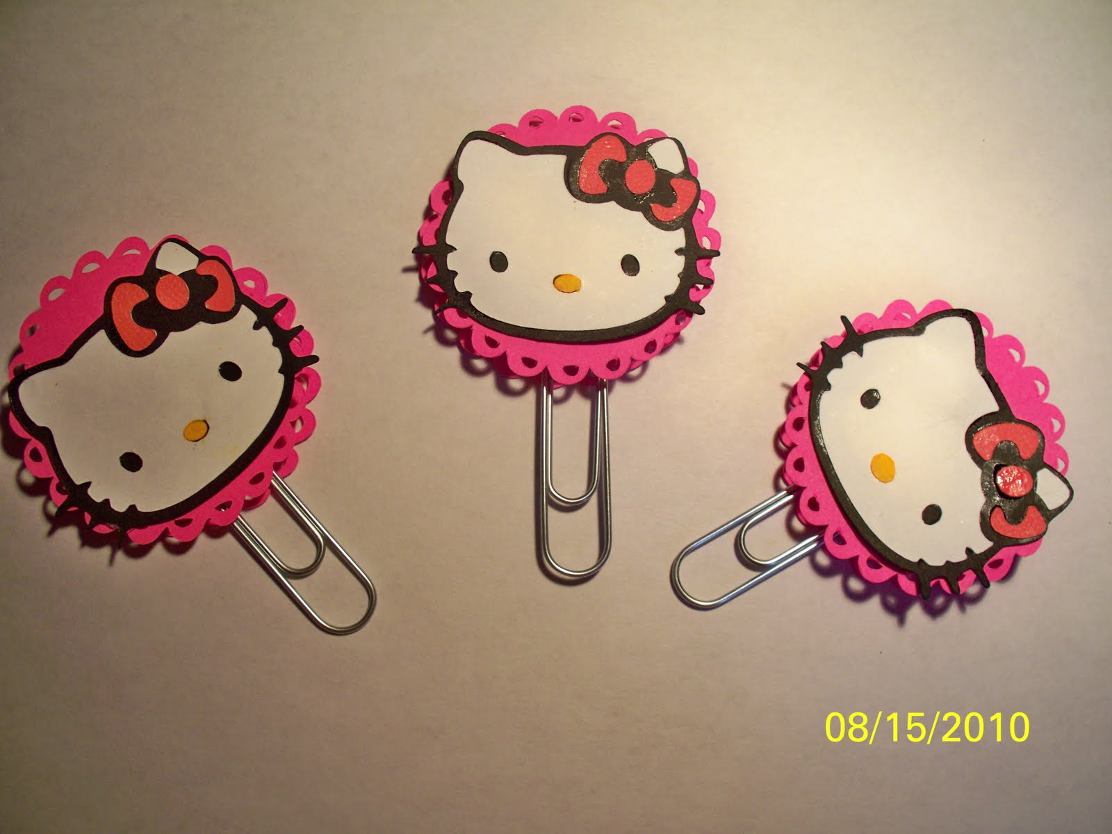 Kristin's Kraft Korner: Hello Kitty Paper Clips
