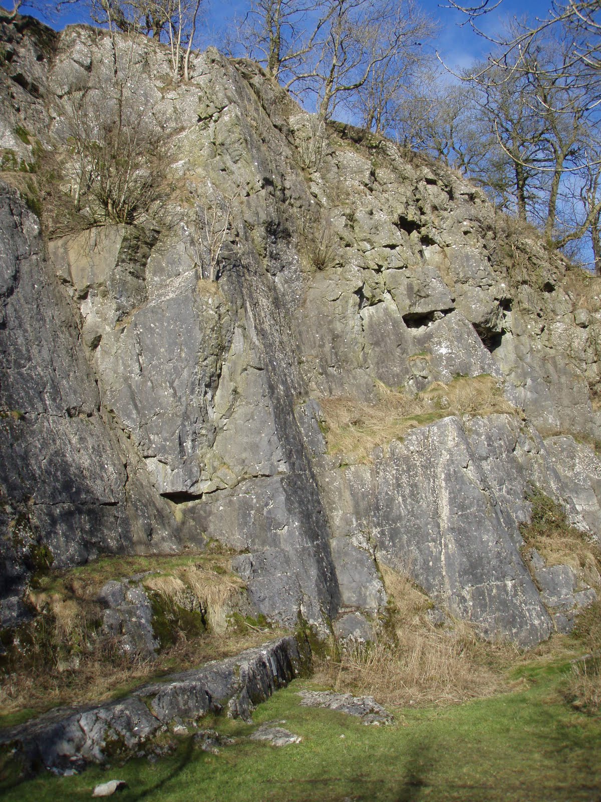Karen Slatcher: Longnor, High Wheeldon & Pilsbury Castle