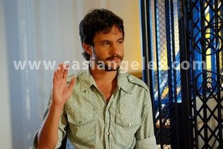 Casi Angeles 2009: Biografia de Lucas Crespi(Juan)