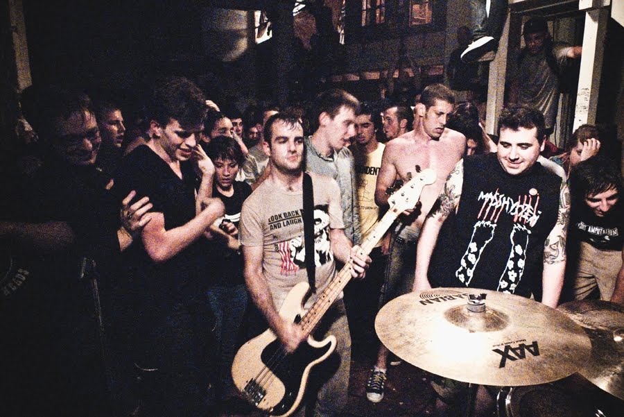 Hardcore Gig Volume: HOLY CRAP!, Its been a while. Info on Nick Poot ...