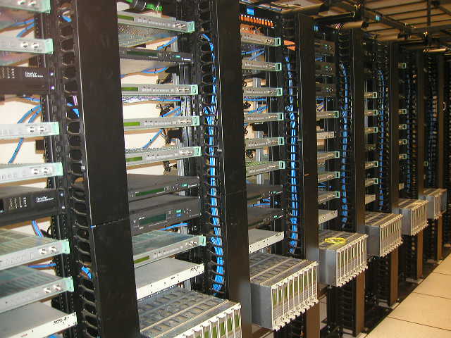 PILAR MEDIA UTAMA: CATV SYSTEM