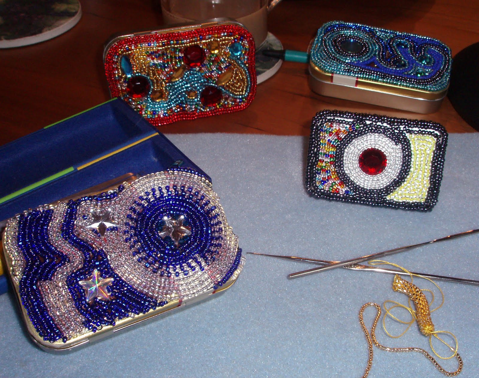 Drawing Time: Beaded Boxes: a get-away craft