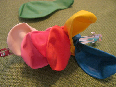Domestic Vocation: Simple Crafts: Make a Balloon Barrette