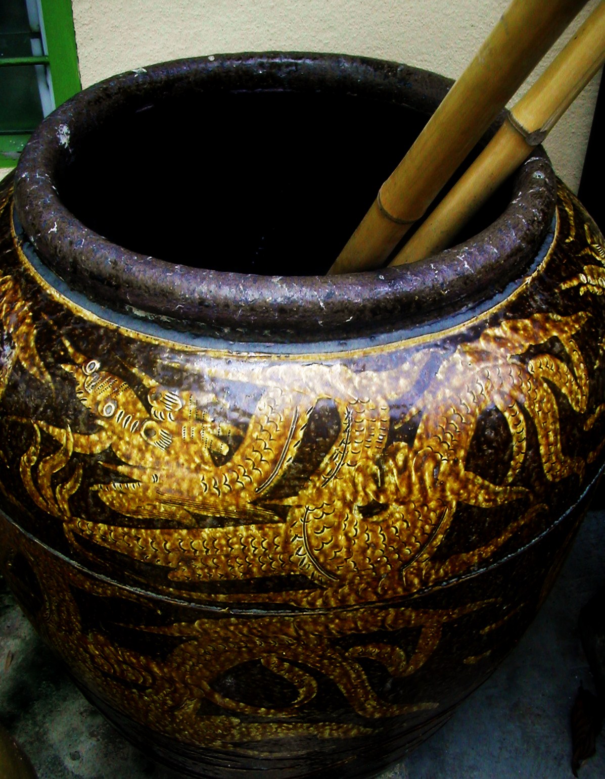 EIS'ANTIQUE: Tempayan Naga Besar For Sale RM 1800