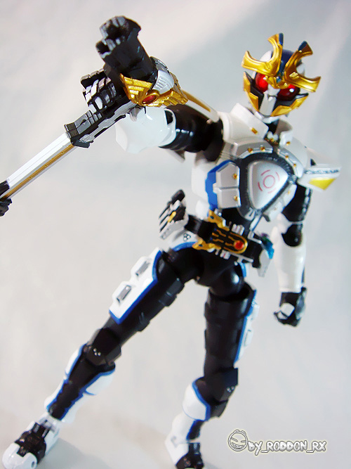 Show กะ RODDON_RX: S.H.Figuarts Kamen Rider Ixa