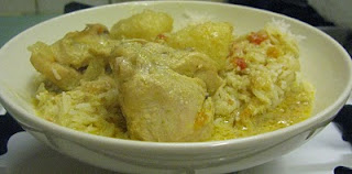 Chachi's Kitchen: Kuku Paka / Chicken in Coconut Sauce
