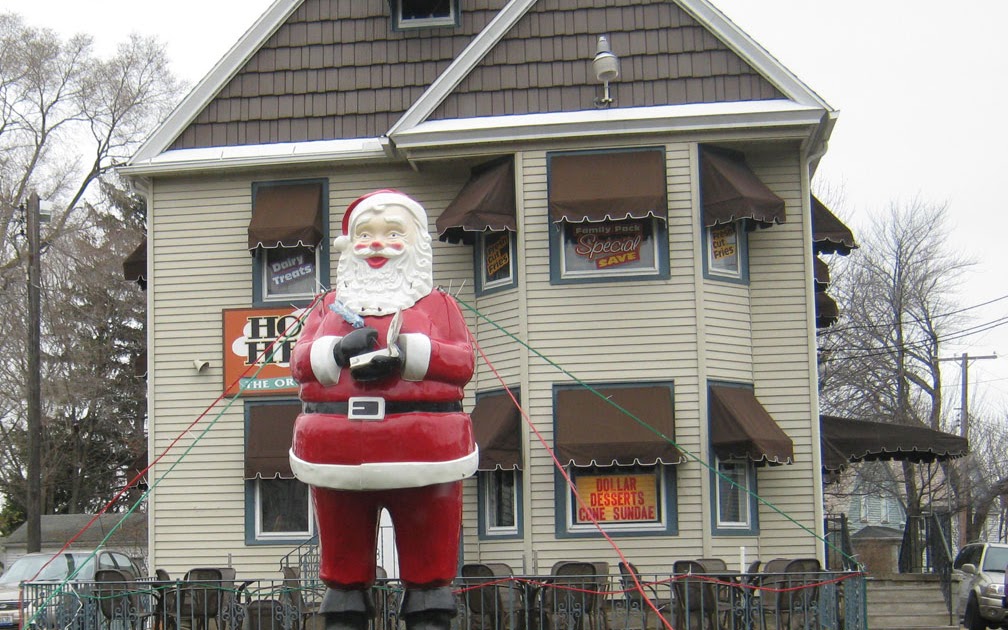 Brady's Bunch of Lorain County Nostalgia: You Know it's Christmas When...