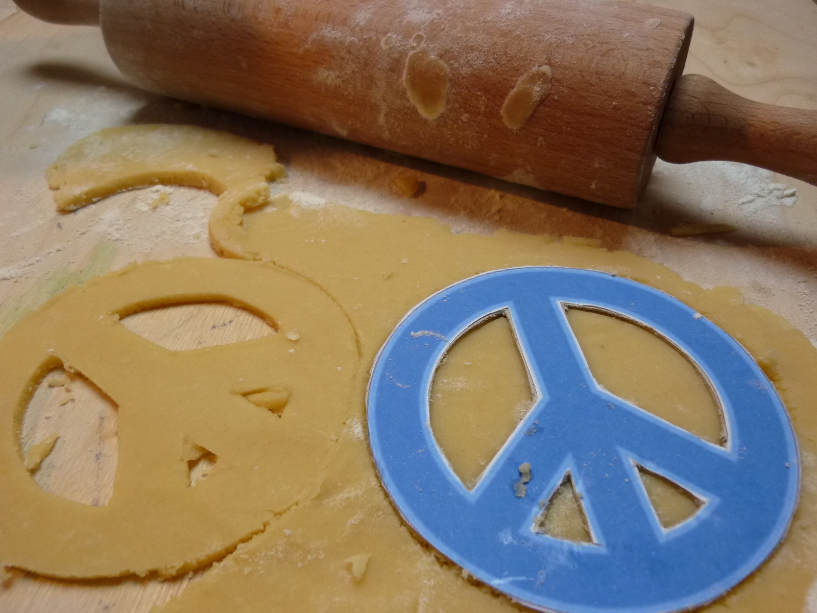 Tie-Dyed Peace Sugar Cookies for Memorial Day – Diary of a Mad Hausfrau