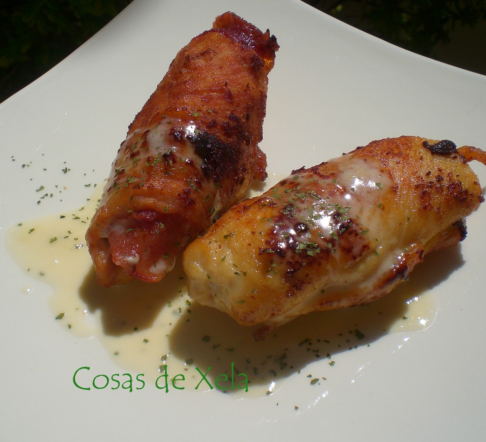 COSAS DE XELA: ROLLITOS DE POLLO CON BACON Y QUESO