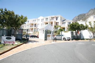 HIGH CAPE 2: High Cape 2