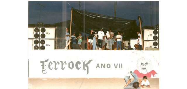 FERROCK: Acervo Fotográfico Ferrock