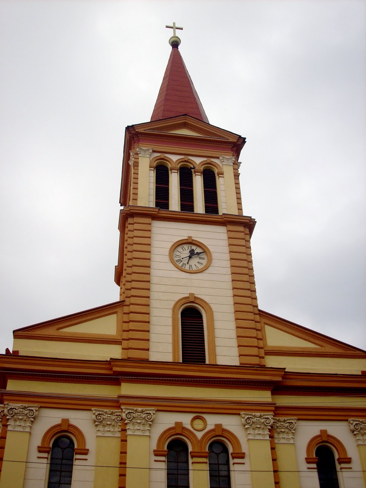 ARIPI de FLUTURE: orasul lipova