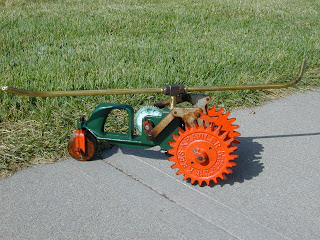 Walking Sprinkler: Kee's Krawler, Sears Roebuck, Craftsman, Thompson ...