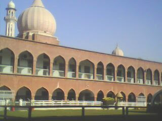 Madaris: Jamia Ashrafia