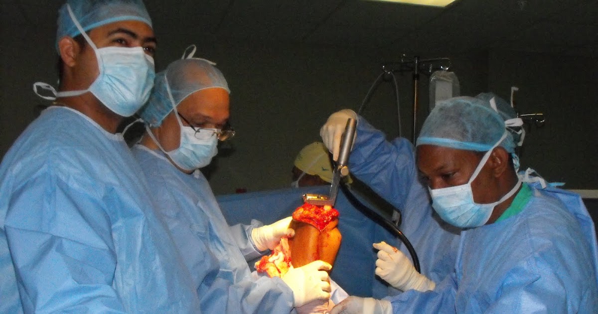 CIRUJANOS ORTOPEDAS DEL HOSPITAL DOCTOR NEY ARIAS LORA REALIZAN ...