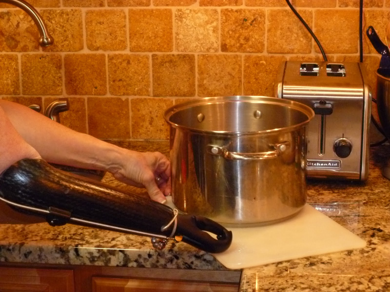 Single-Handed Solutions: How Do You Do... Cooking 201?