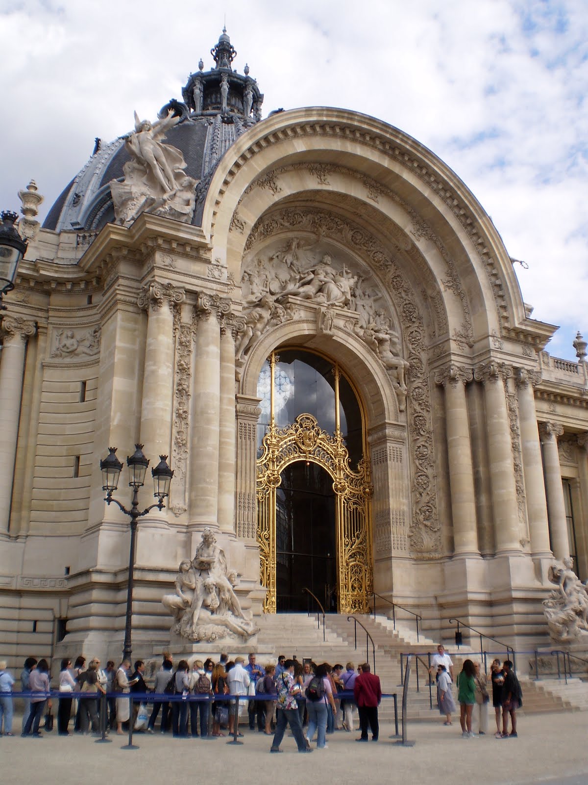 Bonbon de Paris: Little Gems: Le Petit Palais