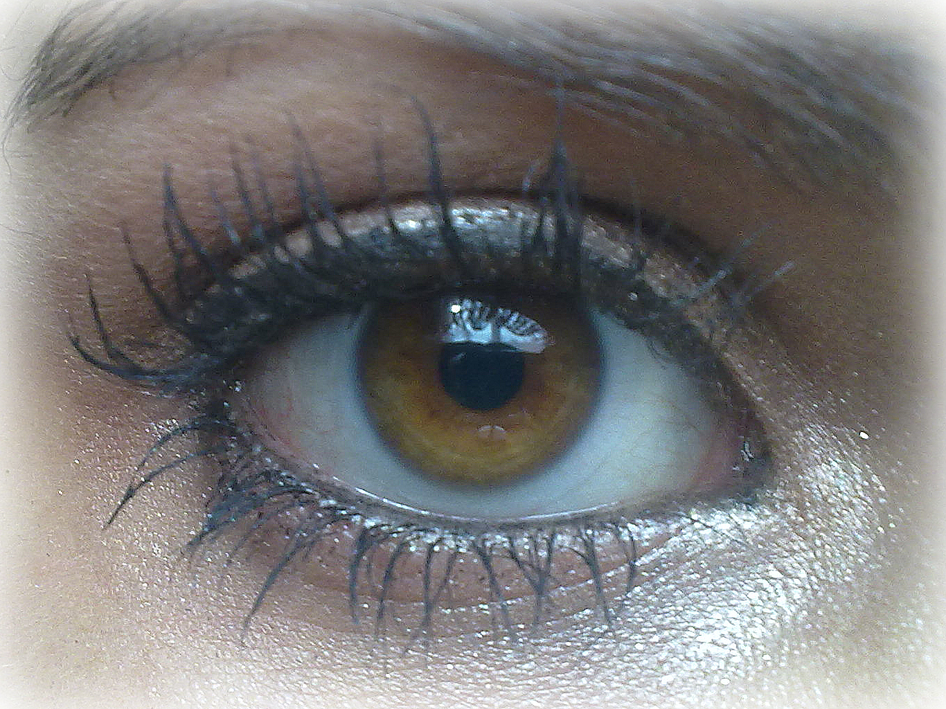 Shine water: Natural eye, too faced