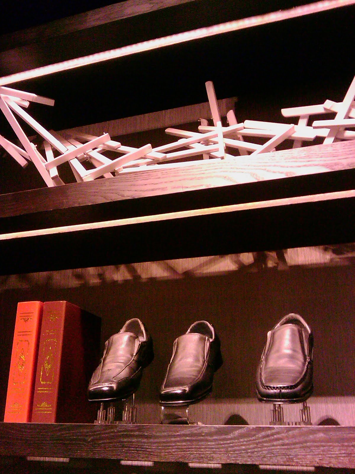 design and our surroundings: Concept Store-TANGS