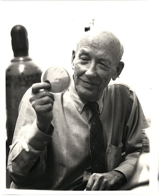 Sandwalk: Nobel Laureates: George Beadle and Edward Tatum