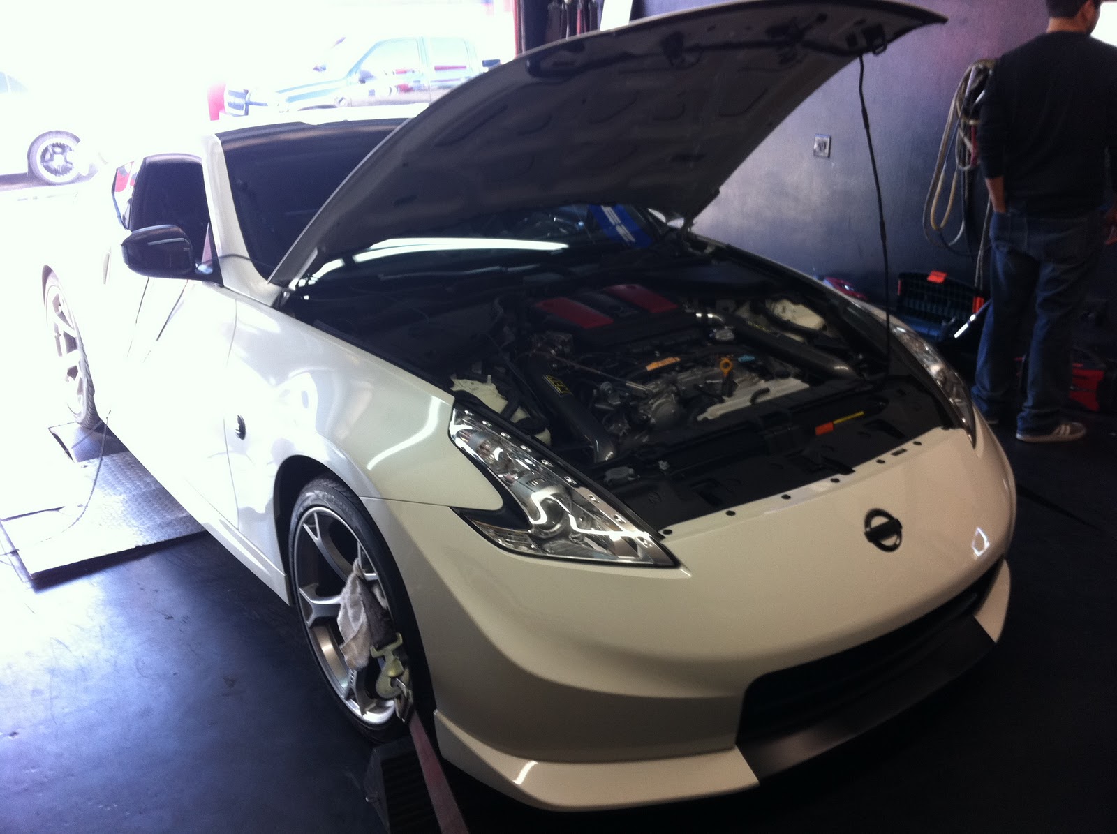SR Motorcars: Nismo 370Z AEM Intake Testing