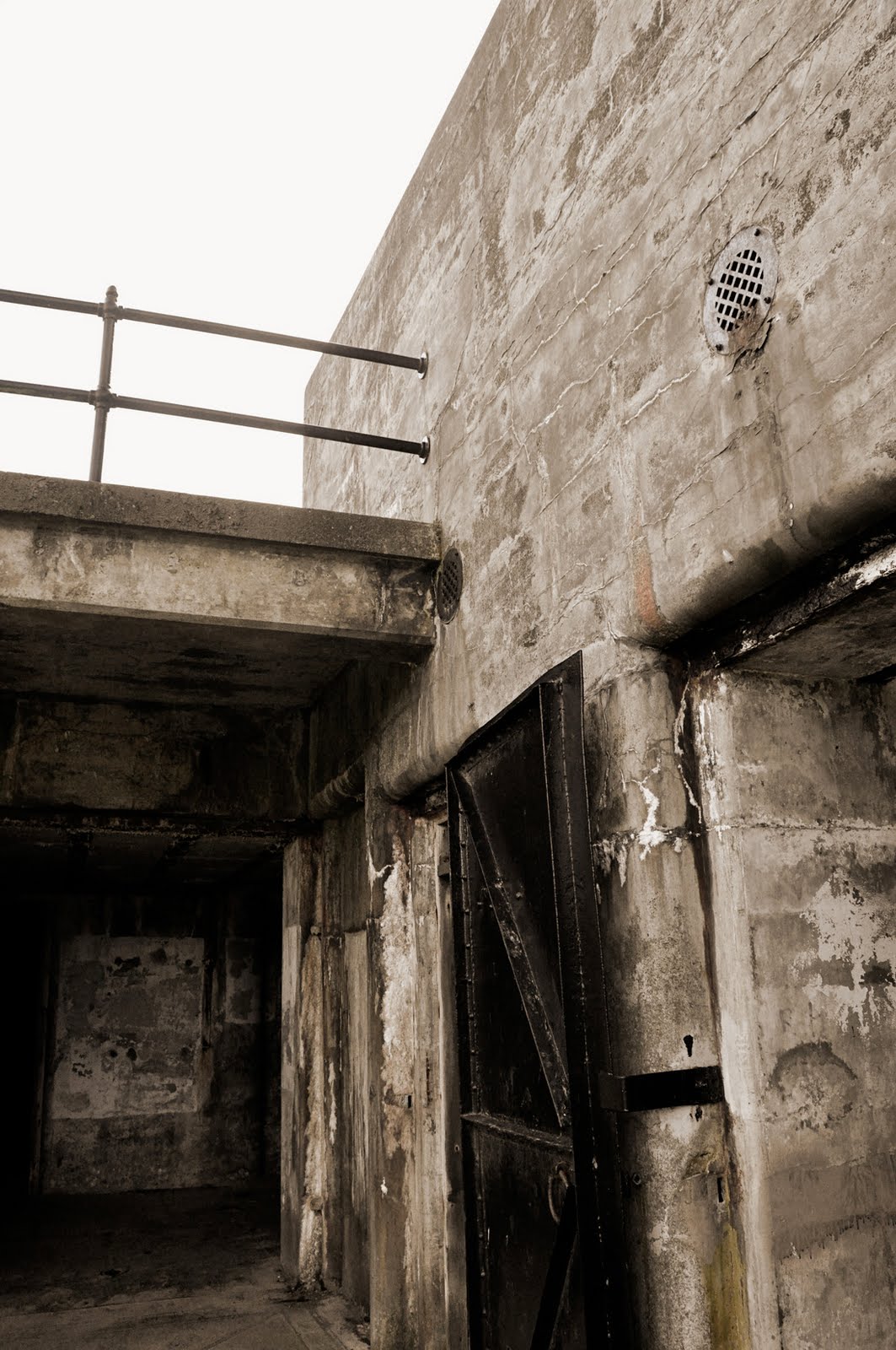 Ryan and Katie's Awesome Blog: Deception Pass and Fort Casey with NWAWD.com