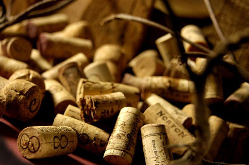 Sommelière: Rolhas Naturais e Rolhas Artificiais