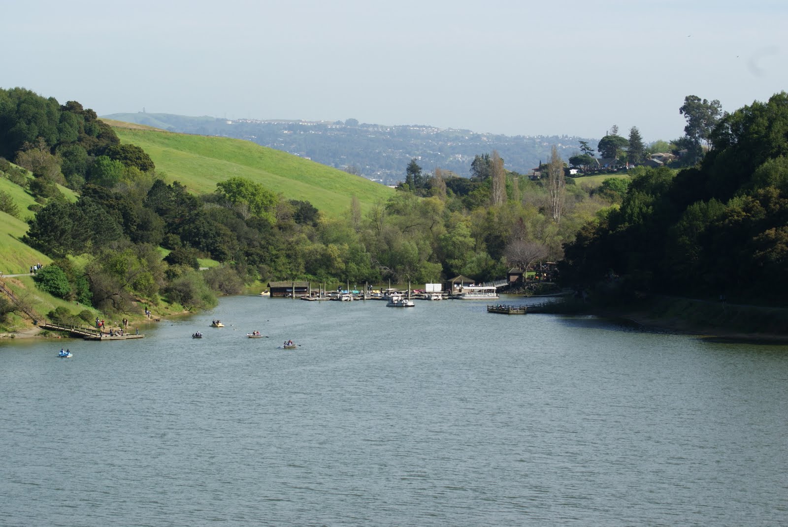 Westover Manor: Lake Chabot Hike