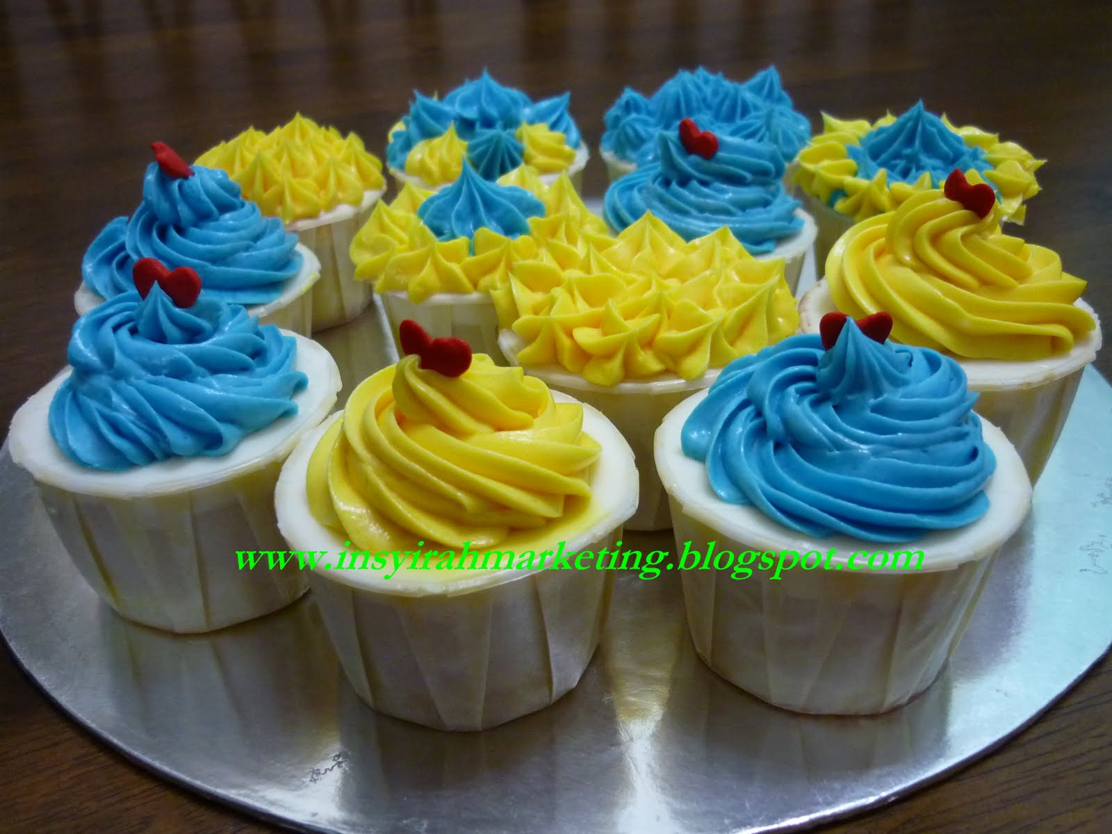 Chocolates for All: KOLEKSI KEK CAWAN COMEL