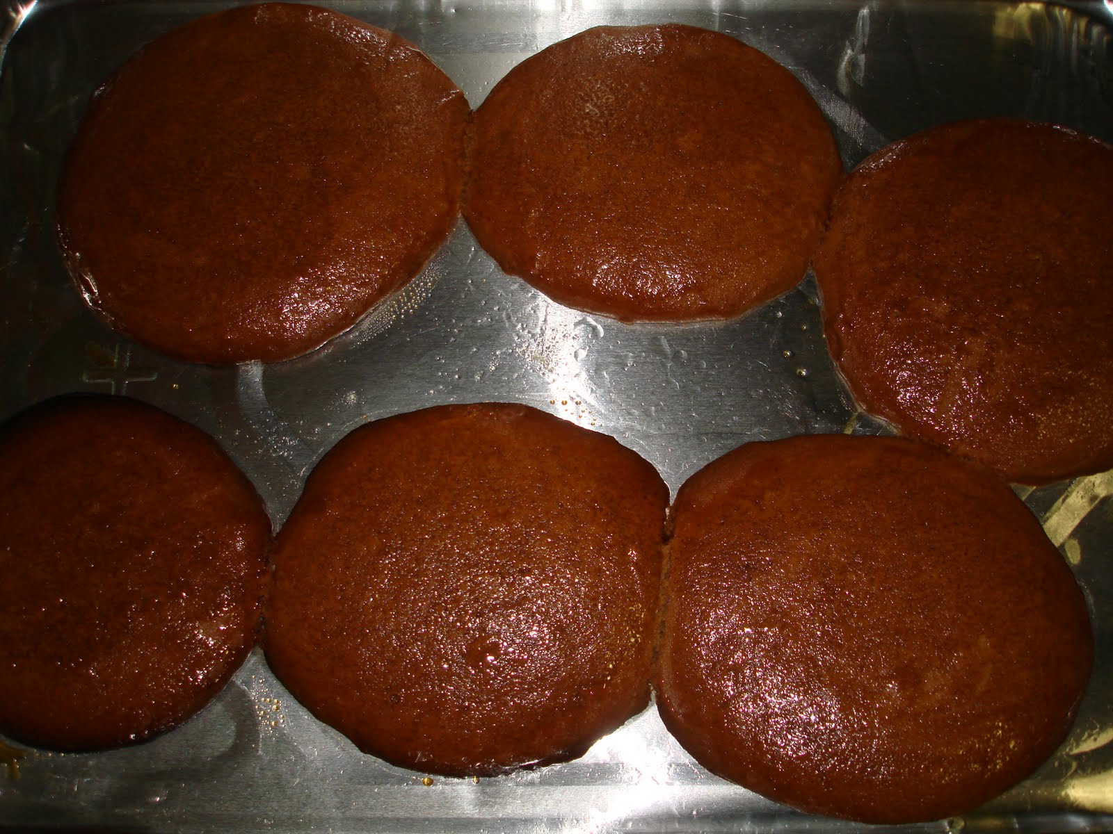 Fabiola González: Preparación de las Catalinas o Cucas Negras