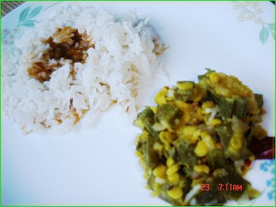 KANNADA CUISINE: Herekai Bassaaru/ Ridged Gourd Curry