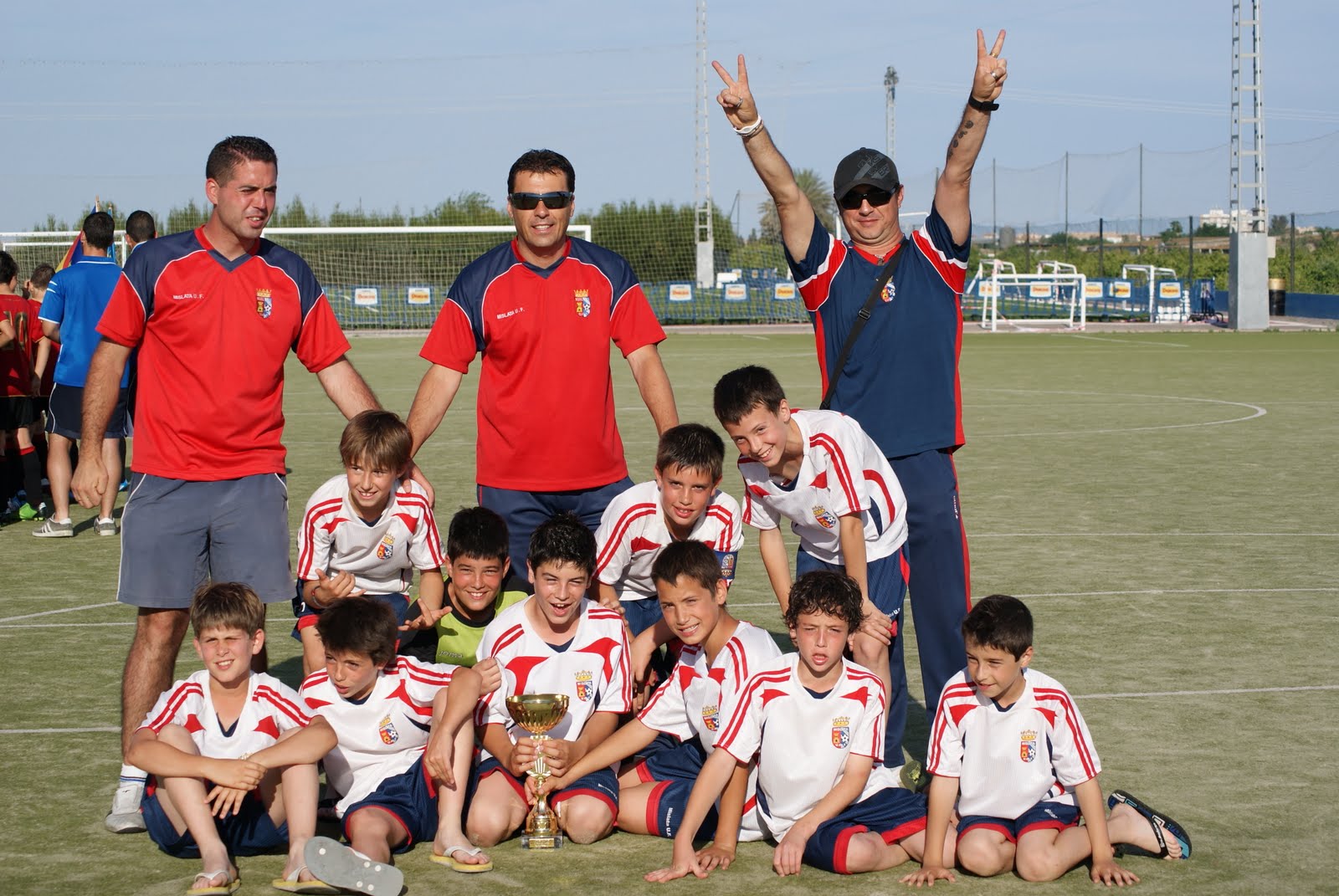 Historia de un equipo........Mislata Unión de Fútbol: junio 2010