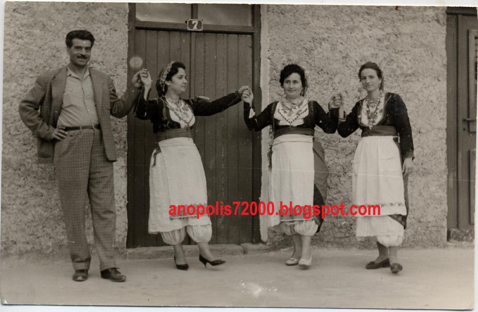 ΑΝΩΠΟΛΙΣ: ΑΝΩΓΕΙΑ, ΦΩΤΟΓΡΑΦΙΕΣ