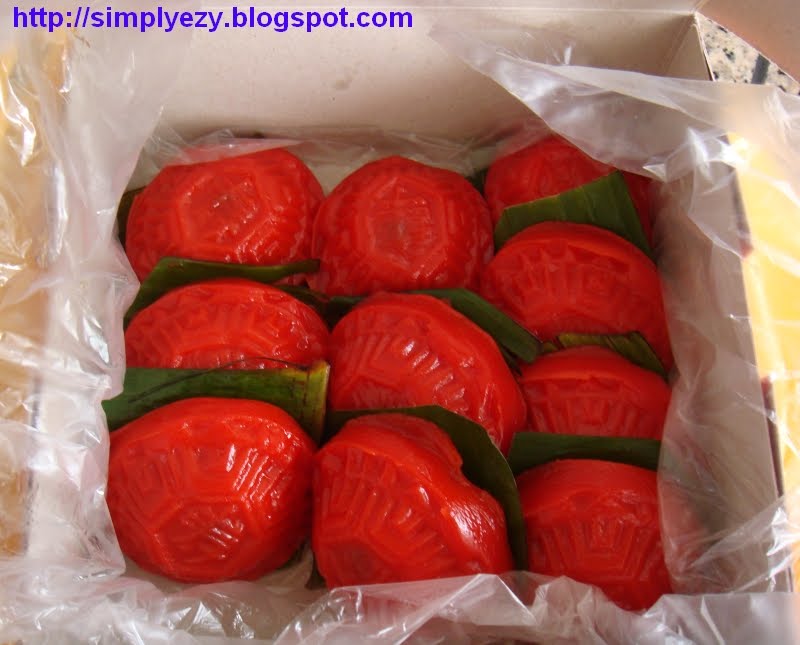 Simply Ezy: (Probably) The Best Ang Gu Kueh In Singapore