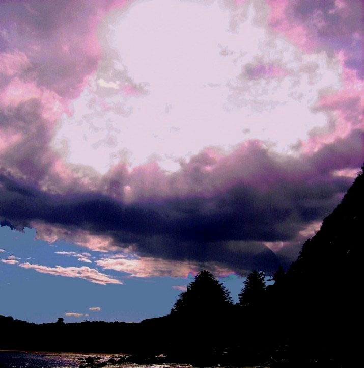 KJ - Kaye and Jose - Amazing Photos: Unusual cloud pattern - Avalon ...