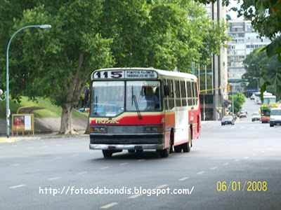 Fotos de Omnibus: TRANSP. AUTOMOTOR RIACHUELO S. A. - LÍNEA 115