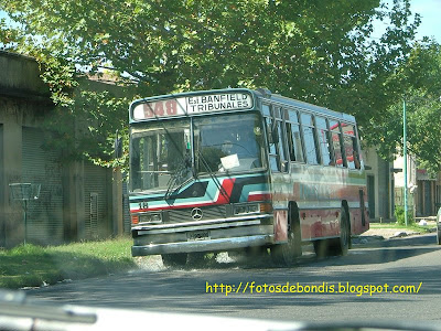 Fotos de Omnibus: LARROQUE S. R. L. - LÍNEA 548