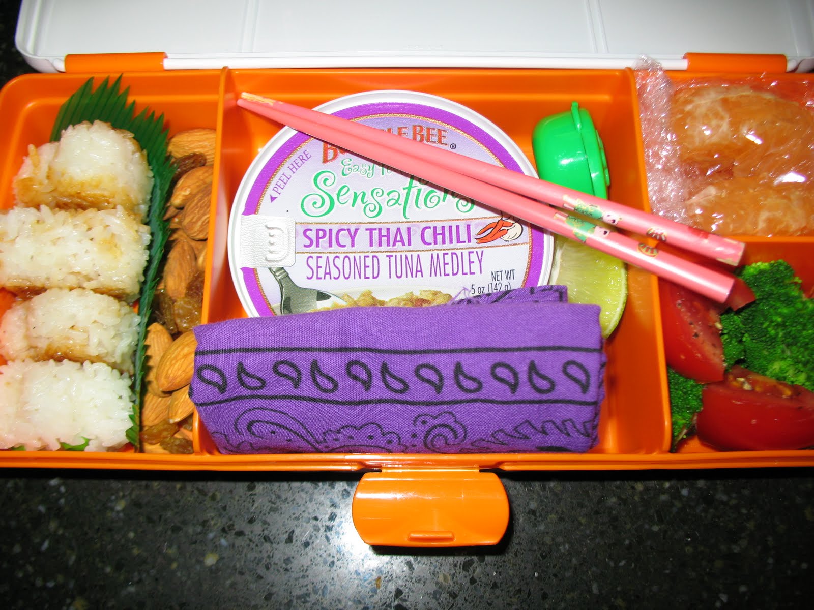 Chicana Tejana: Spicy Thai Tuna Box