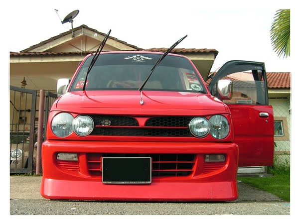 Farhan Was Here Just Now: Perodua Kenari Custom Daihatsu Move Look Like