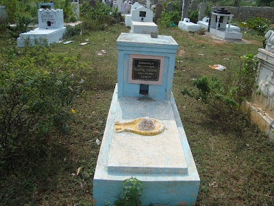 Camerons in India: Islamic Graveyard