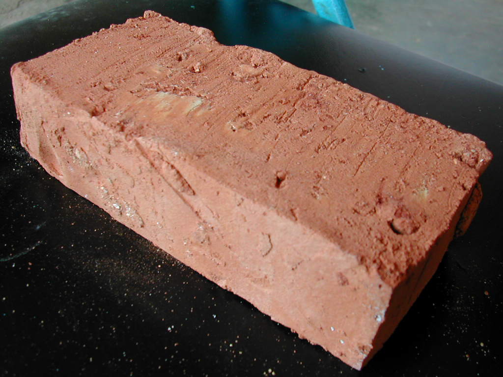 toko bangunan Sumber Jaya: Batu bata