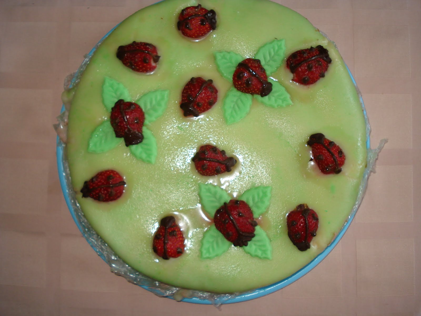 Krisly Köögis-magusad küpsetised: Lepatriinu tort