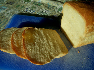 Chef Michele's Adventures: Soft Fluffy White Bread