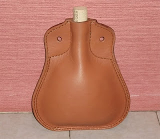 A Woodsrunner's Diary: Making A Leather Water Bottle.