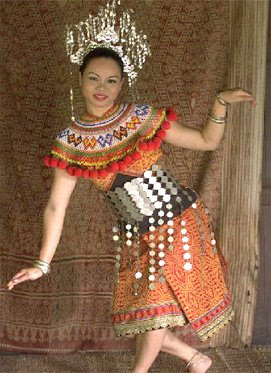 Travelling light: The love for Sarawak continue