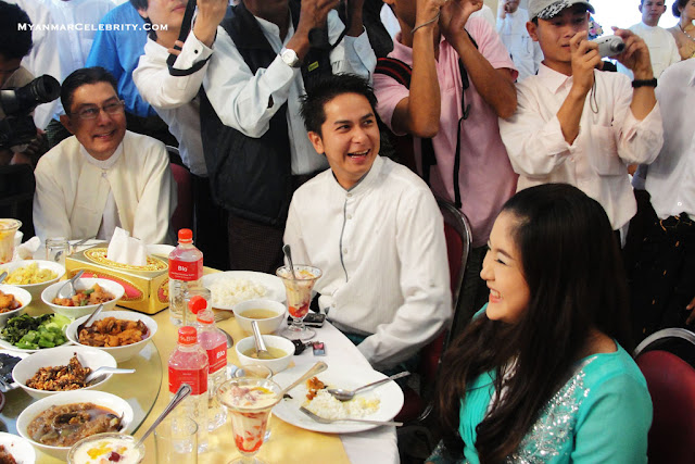 Pyay Ti Oo + Eaindra Kyaw Zin Offer Food to Monks @ Maha Si Monastery ...