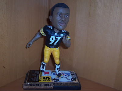 Steeler Bobbleheads: Kendrell Bell Forever Collectibles Legends of "The ...