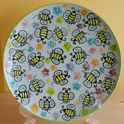 Sunshine Ceramics: Bees & Flowers - Teacher's Class Plate